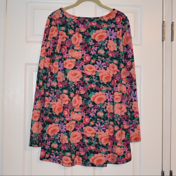 LuLaRoe | Tops | Lularoe Lynnae | Poshmark